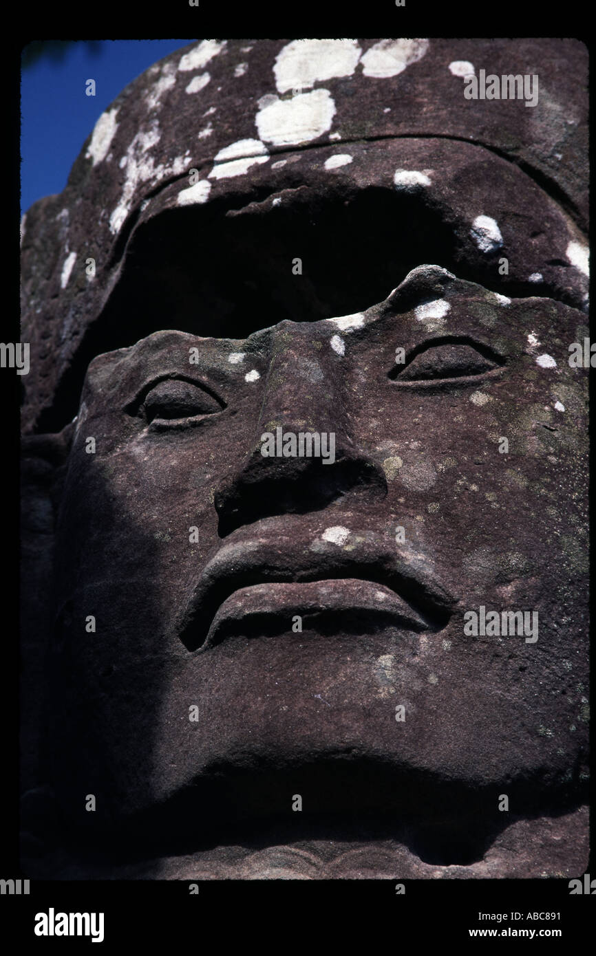 Carved Head Phnom Pehn Stock Photo - Alamy
