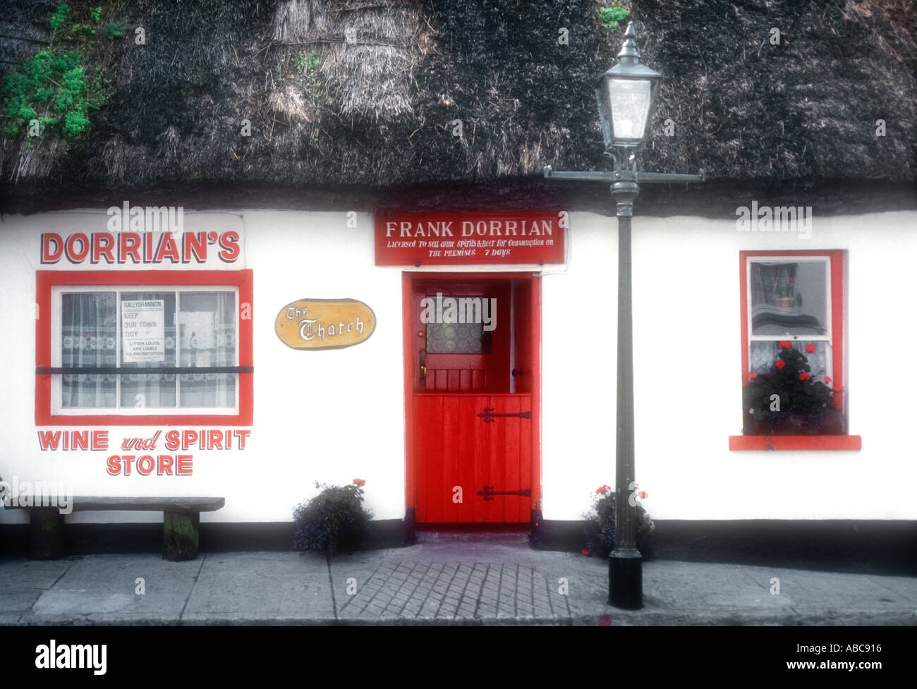 Dorrians pub hi-res stock photography and images - Alamy