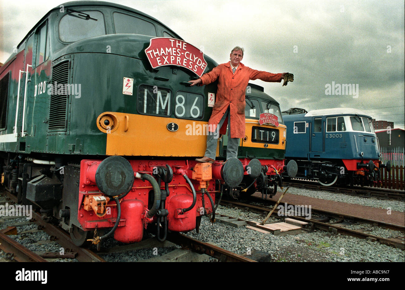 Pete waterman railways hi-res stock photography and images - Alamy Pete waterman railways hi-res stock photography and images - Alamy