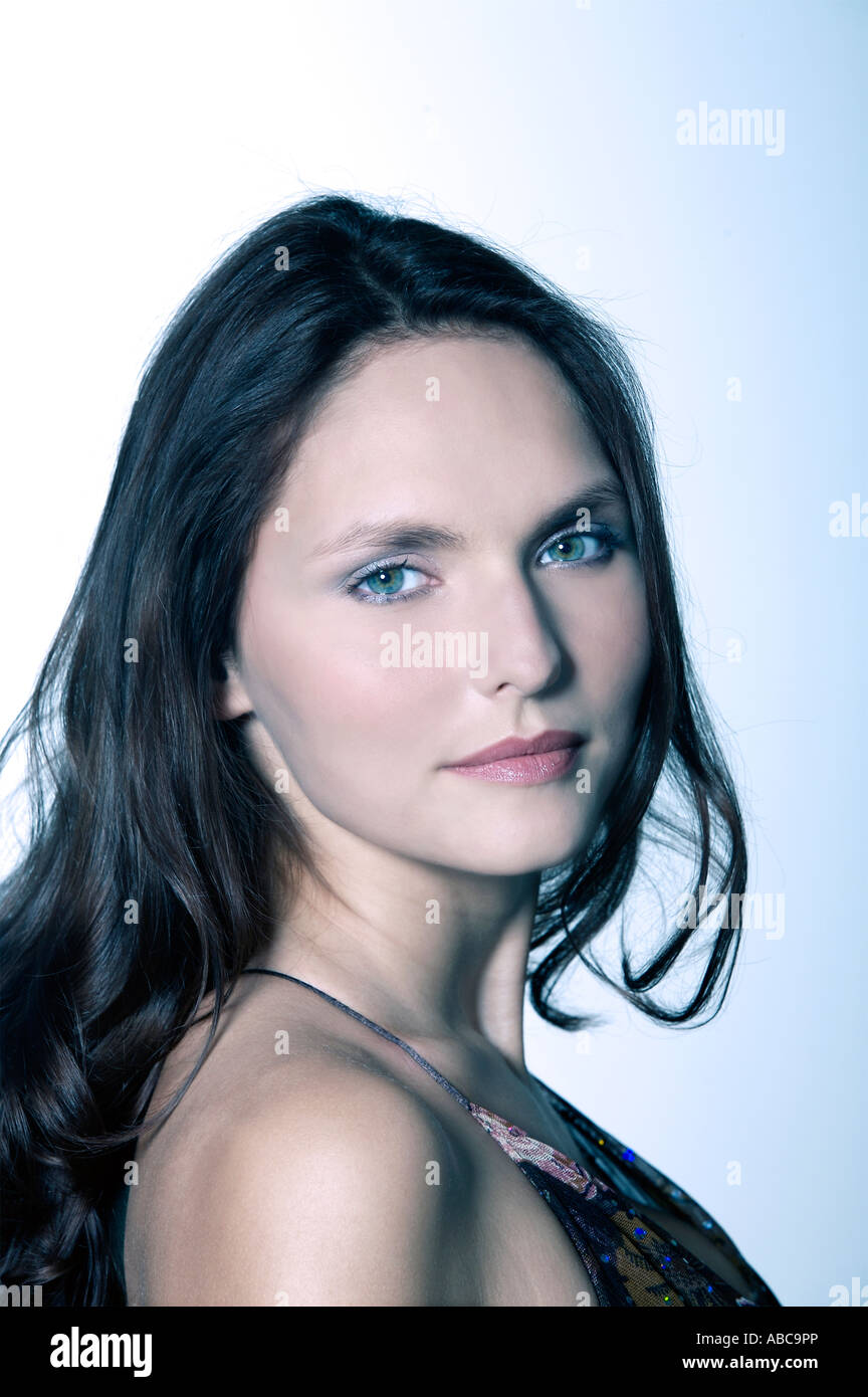 studio shot portrait of a beautiful 25 years old smiling woman Stock ...