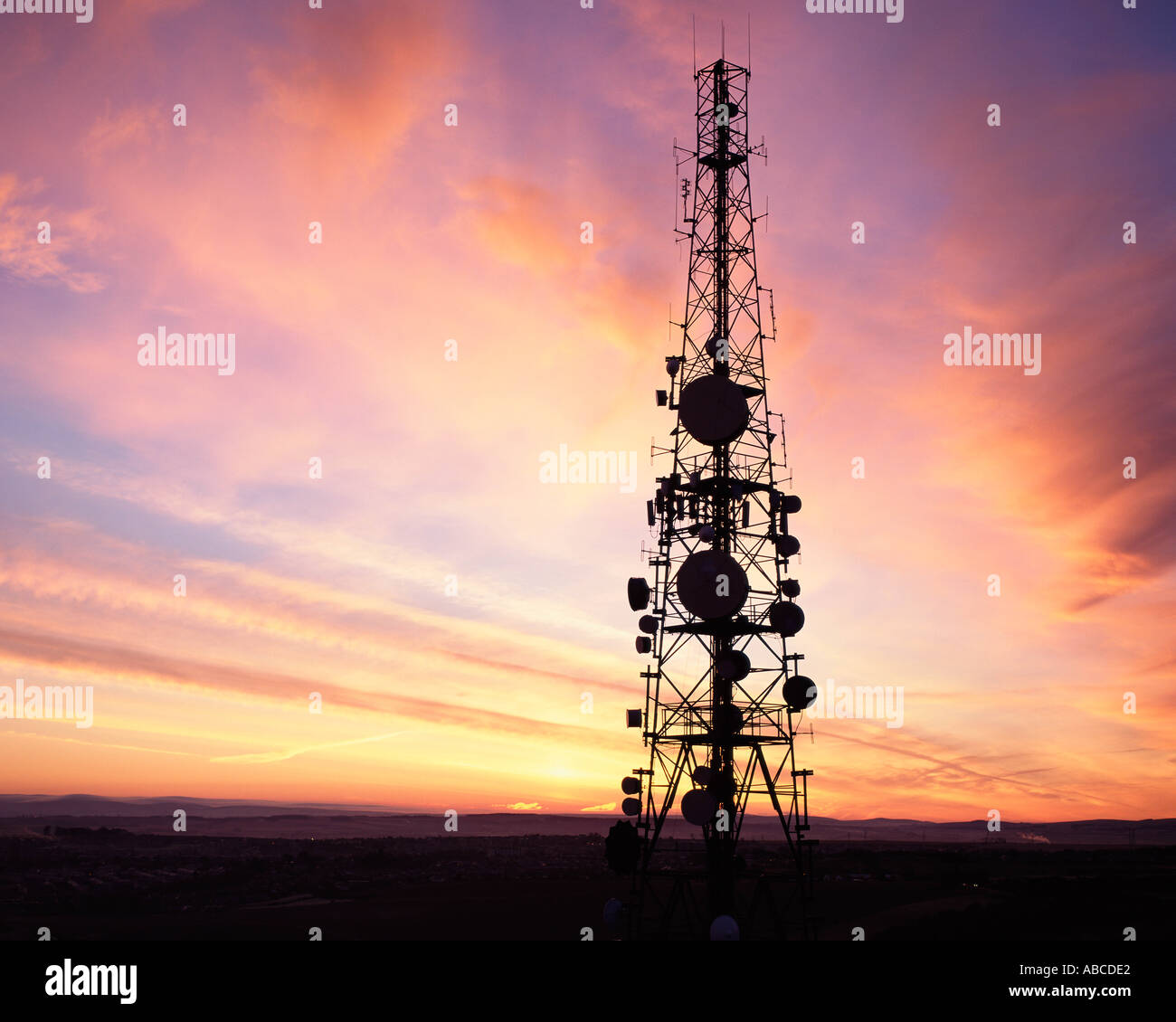 Silhouetted tower hi-res stock photography and images - Alamy