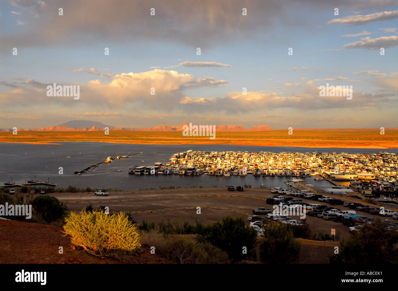 Arizona Lake Powell Resort Wahweap Marina houseboat outdoor recreation ...