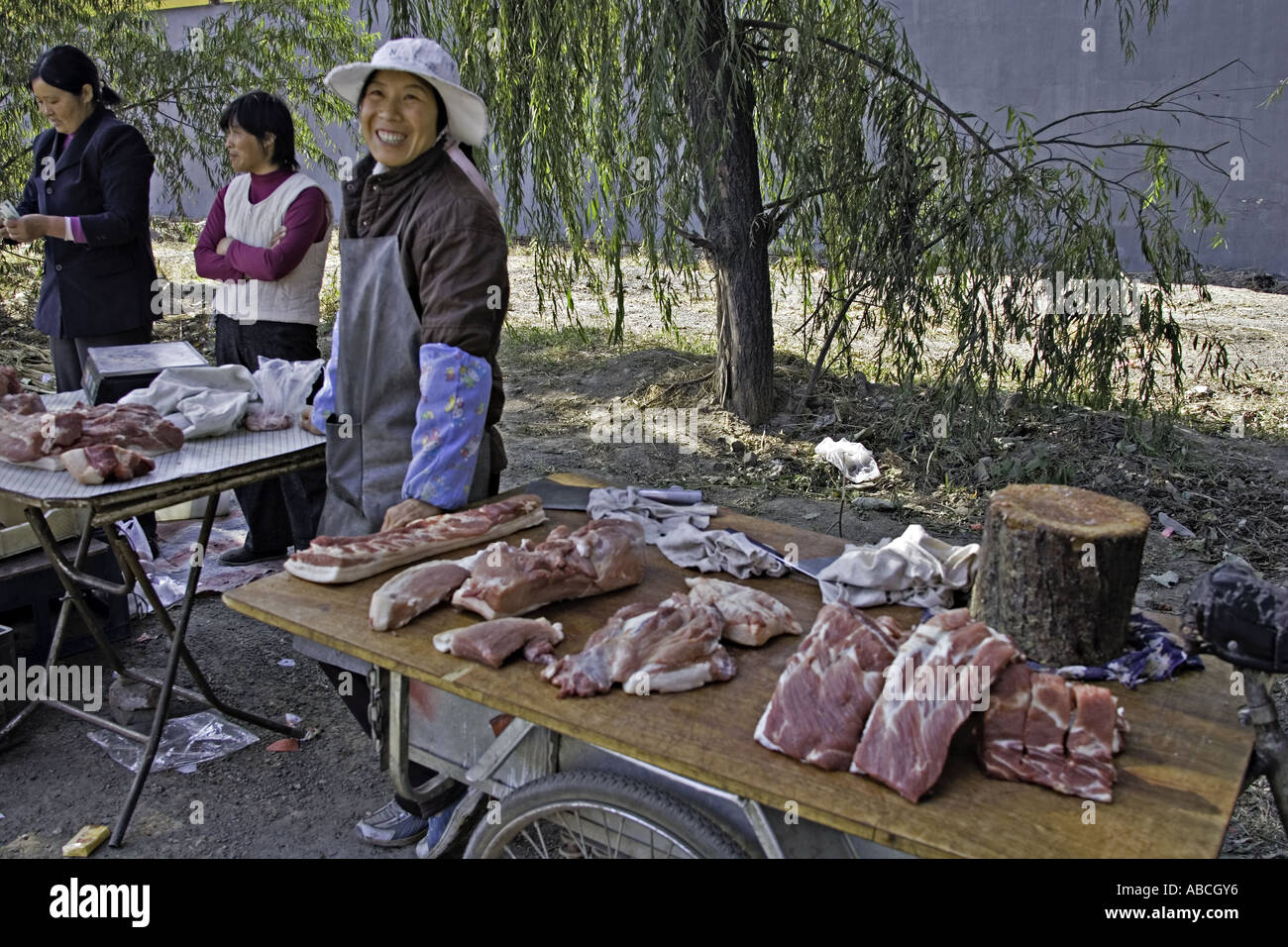 Old female butcher hi-res stock photography and images - Alamy