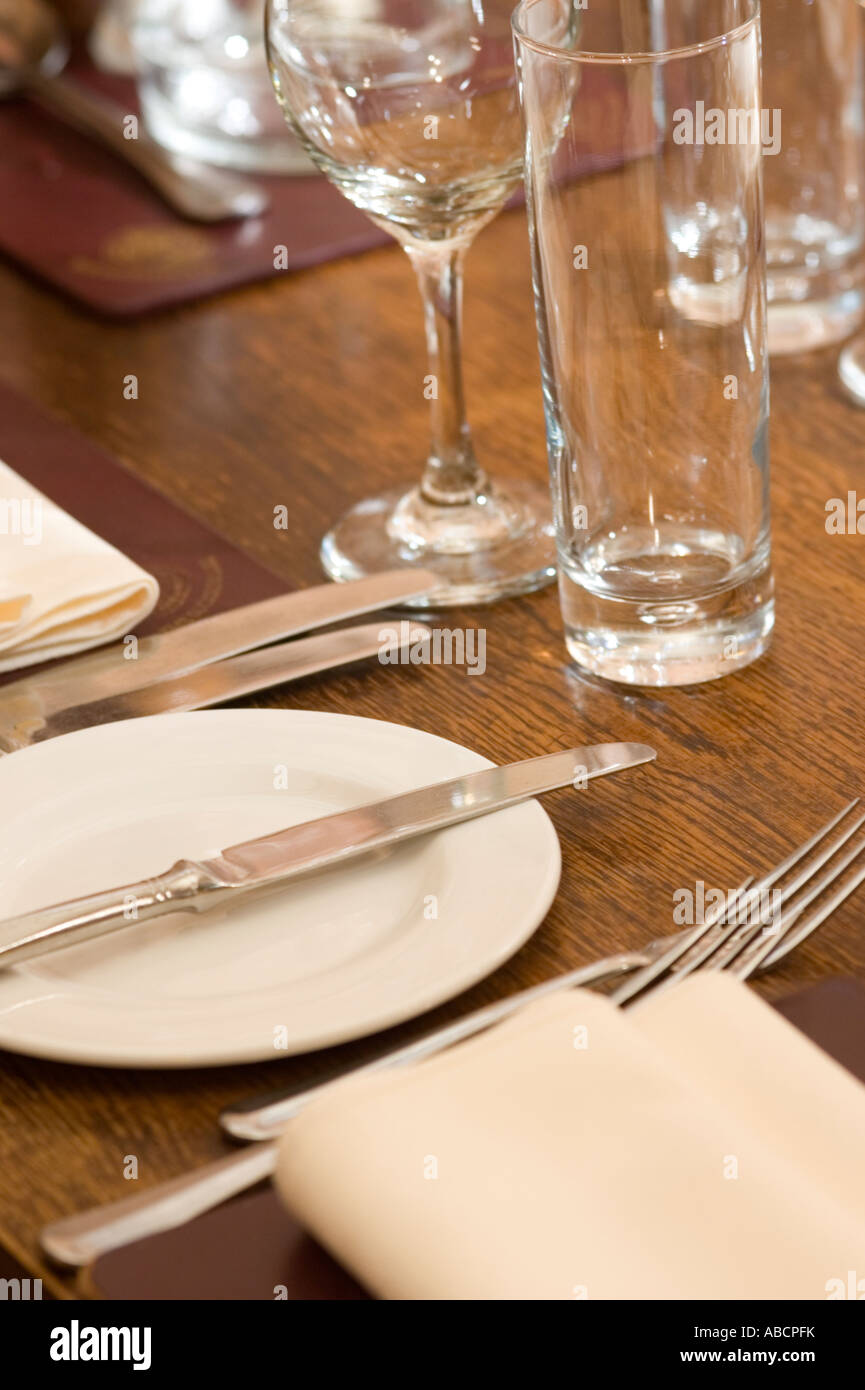 a table setting in a pub laid ready for dinner Stock Photo - Alamy