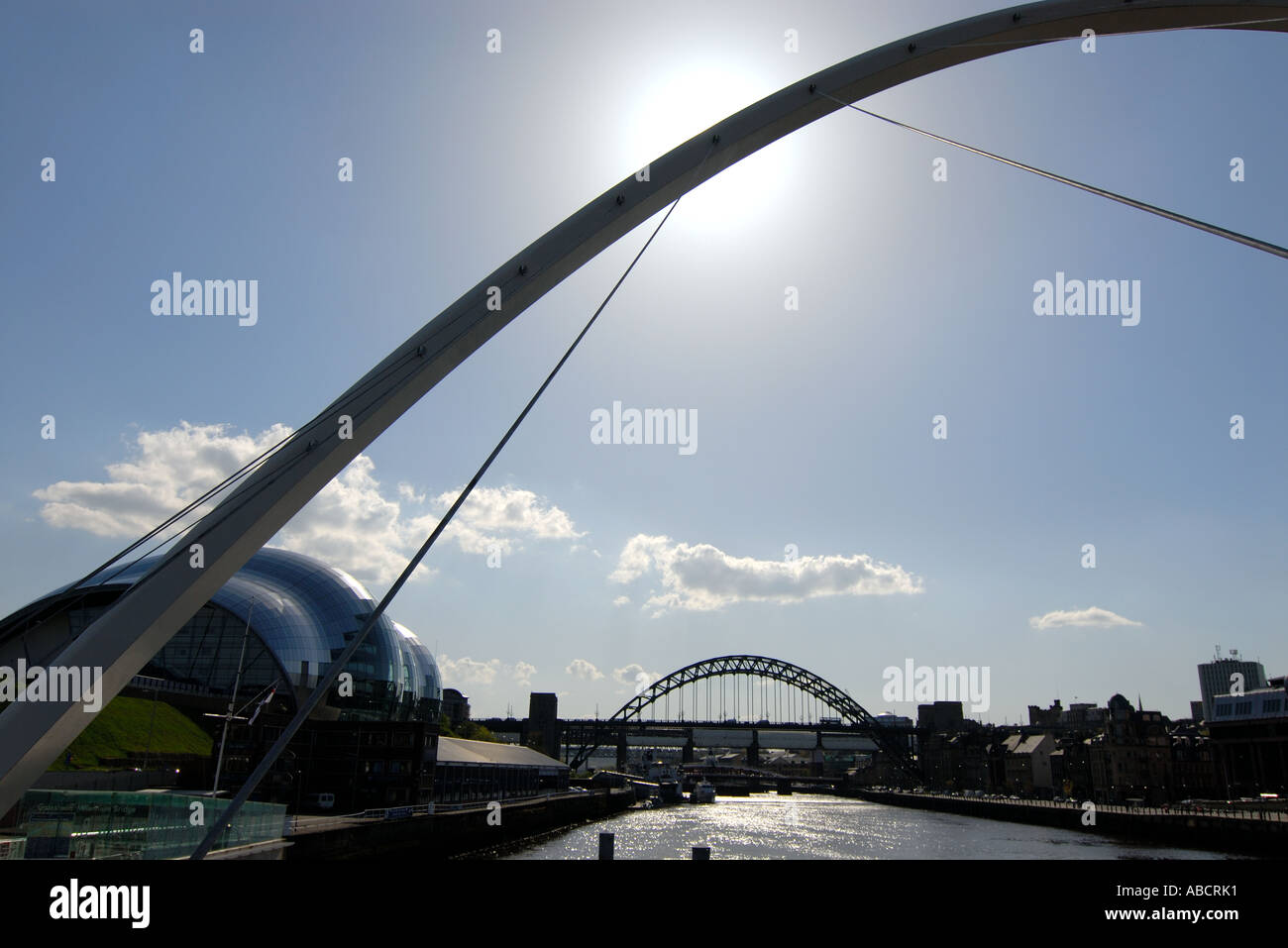 The Millennium Bridge over the Tyne between Gateshead and Newcastle ...