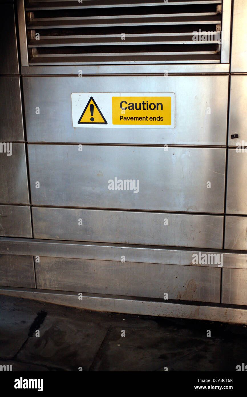 Pavement ends warning sign hi-res stock photography and images - Alamy
