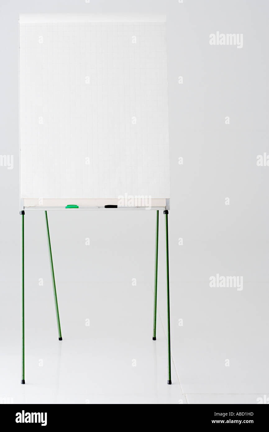 Blank flip chart hi-res stock photography and images - Alamy