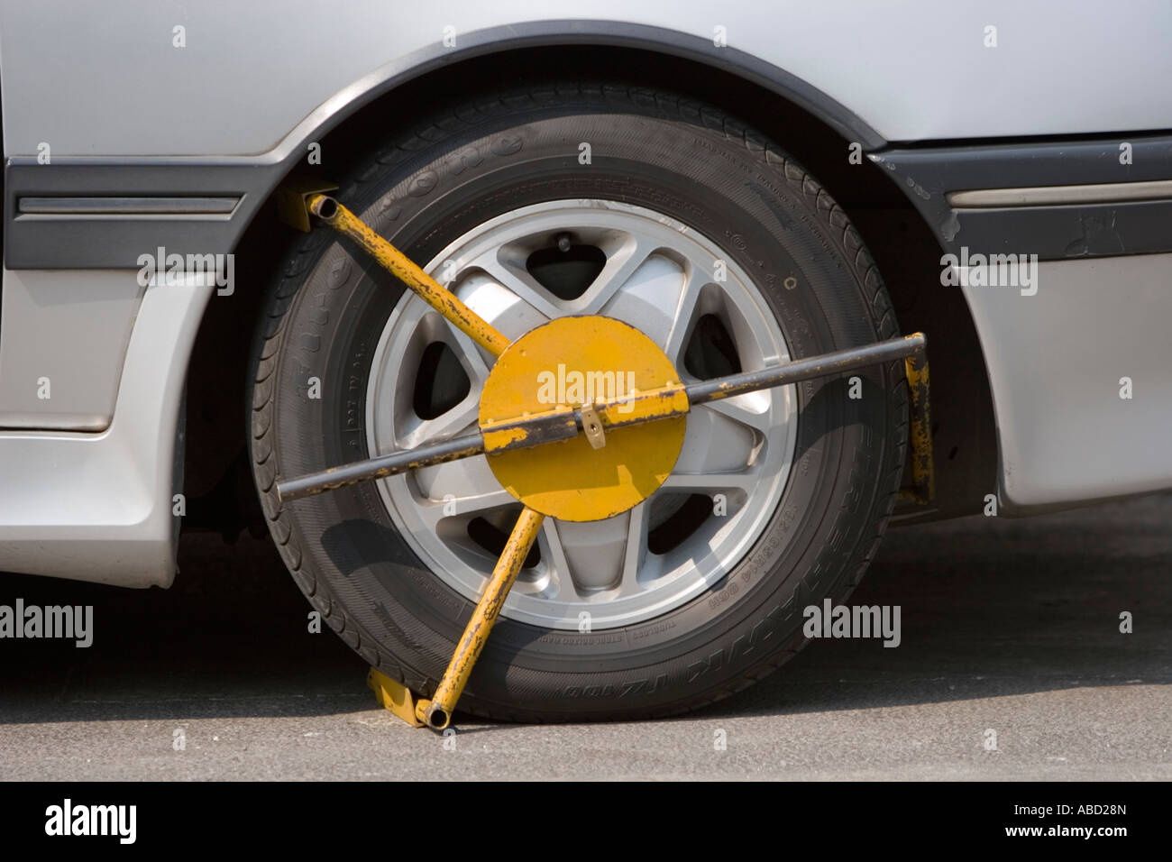 Illegally parked car wheel clamped hi-res stock photography and images ... Illegally parked car wheel clamped hi-res stock photography and images ...