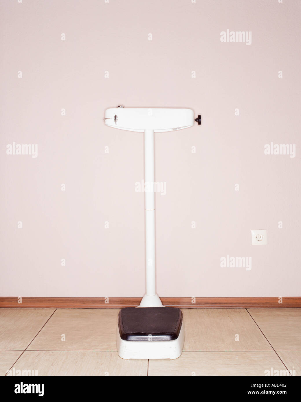 Weight scales in hospital Stock Photo - Alamy