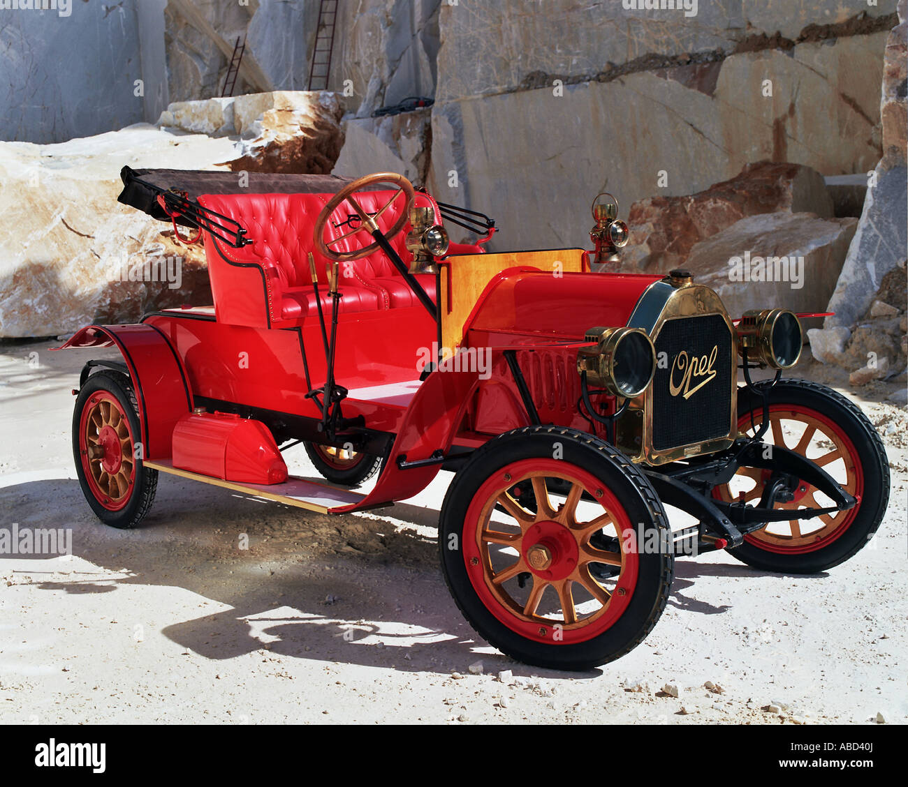 Opel roter Oldtimer red classic car Stock Photo - Alamy