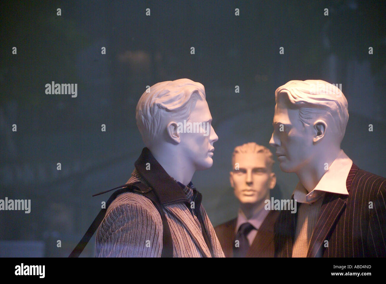 Shop window dummy Stock Photo - Alamy