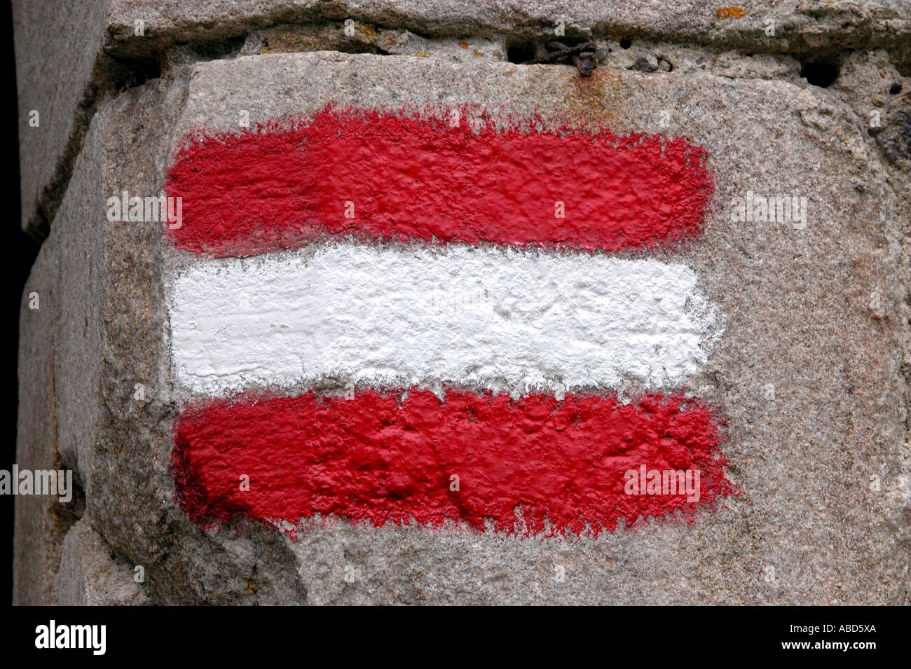 Core path sign hi-res stock photography and images - Alamy