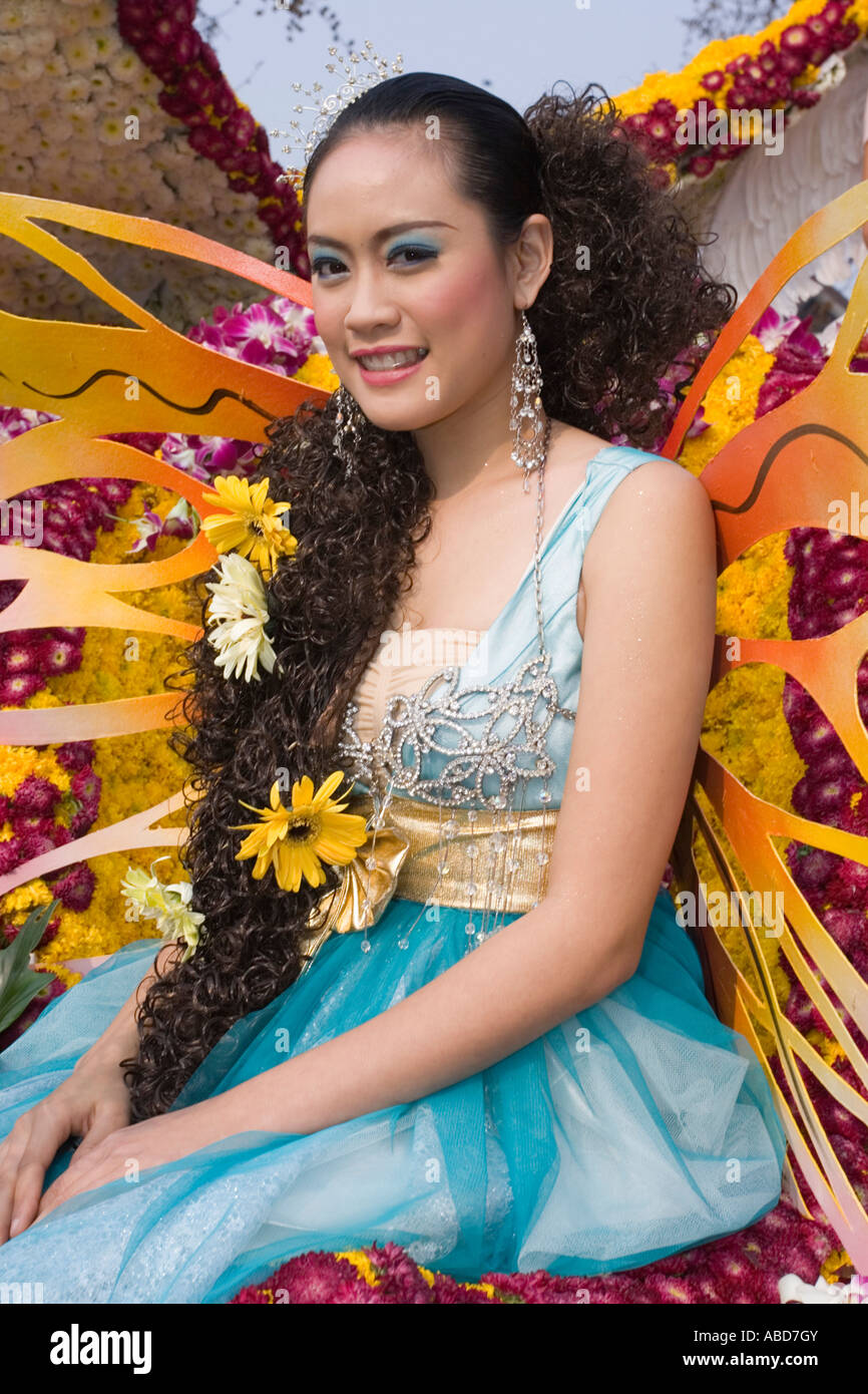 Float costume participant parade Chiang Mai Flower Festival north ...