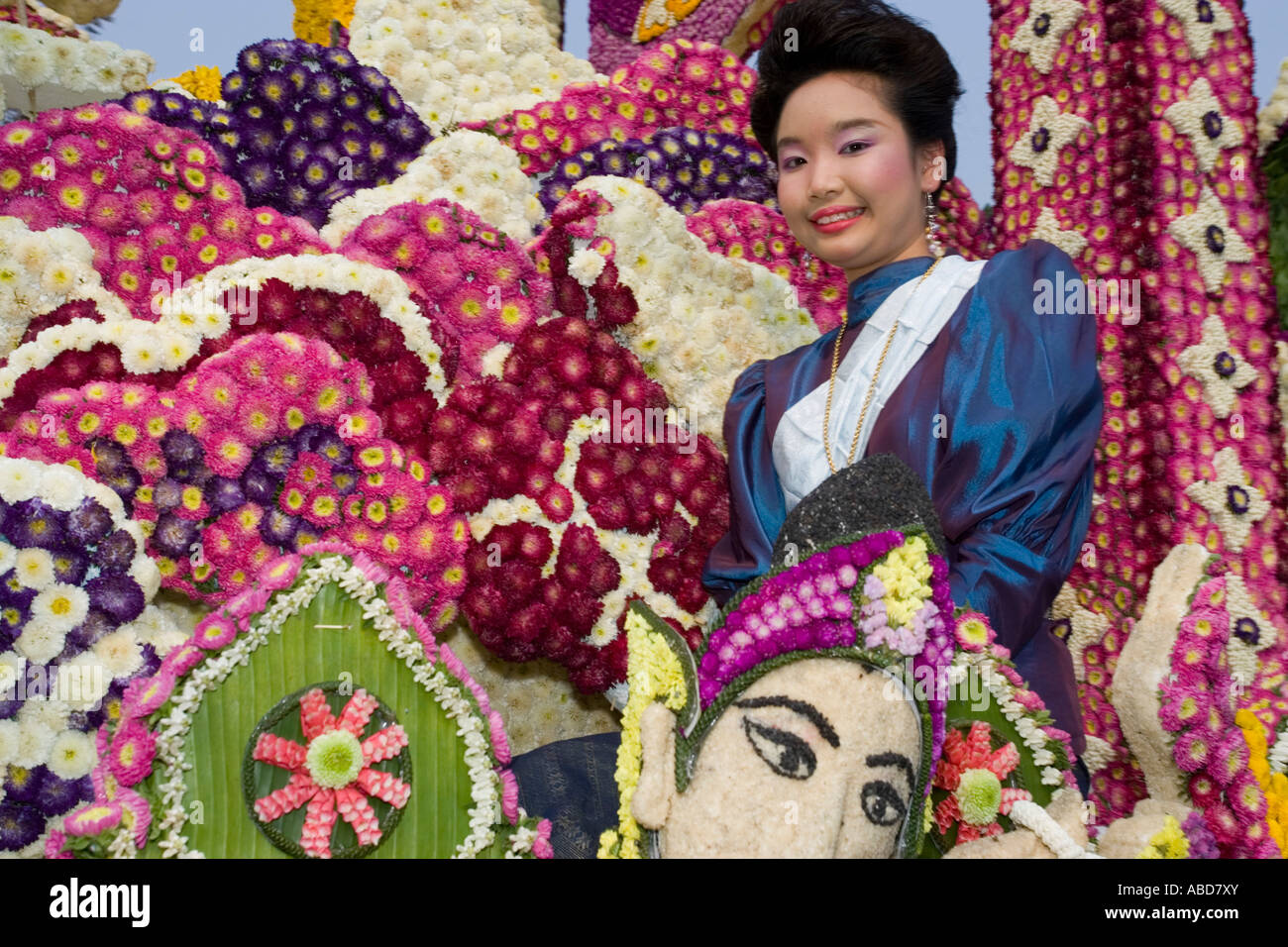 Float costume participant parade Chiang Mai Flower Festival north ...