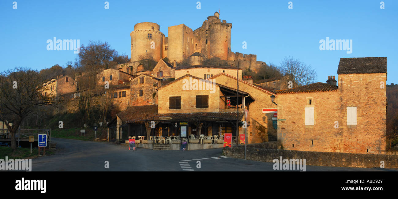 Panorama - Castle of Bonaguil, Lot et Garonne, France Stock Photo - Alamy