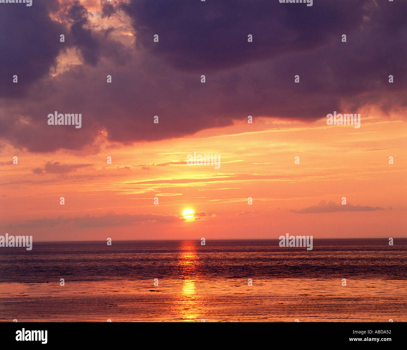 Setting over hi-res stock photography and images - Alamy