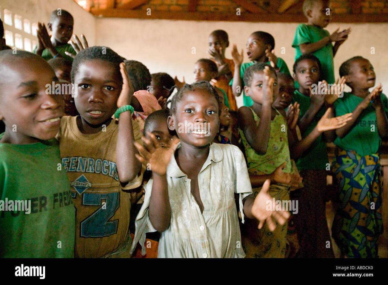 Pygmy children at school in the Republic of Congo Stock Photo - Alamy