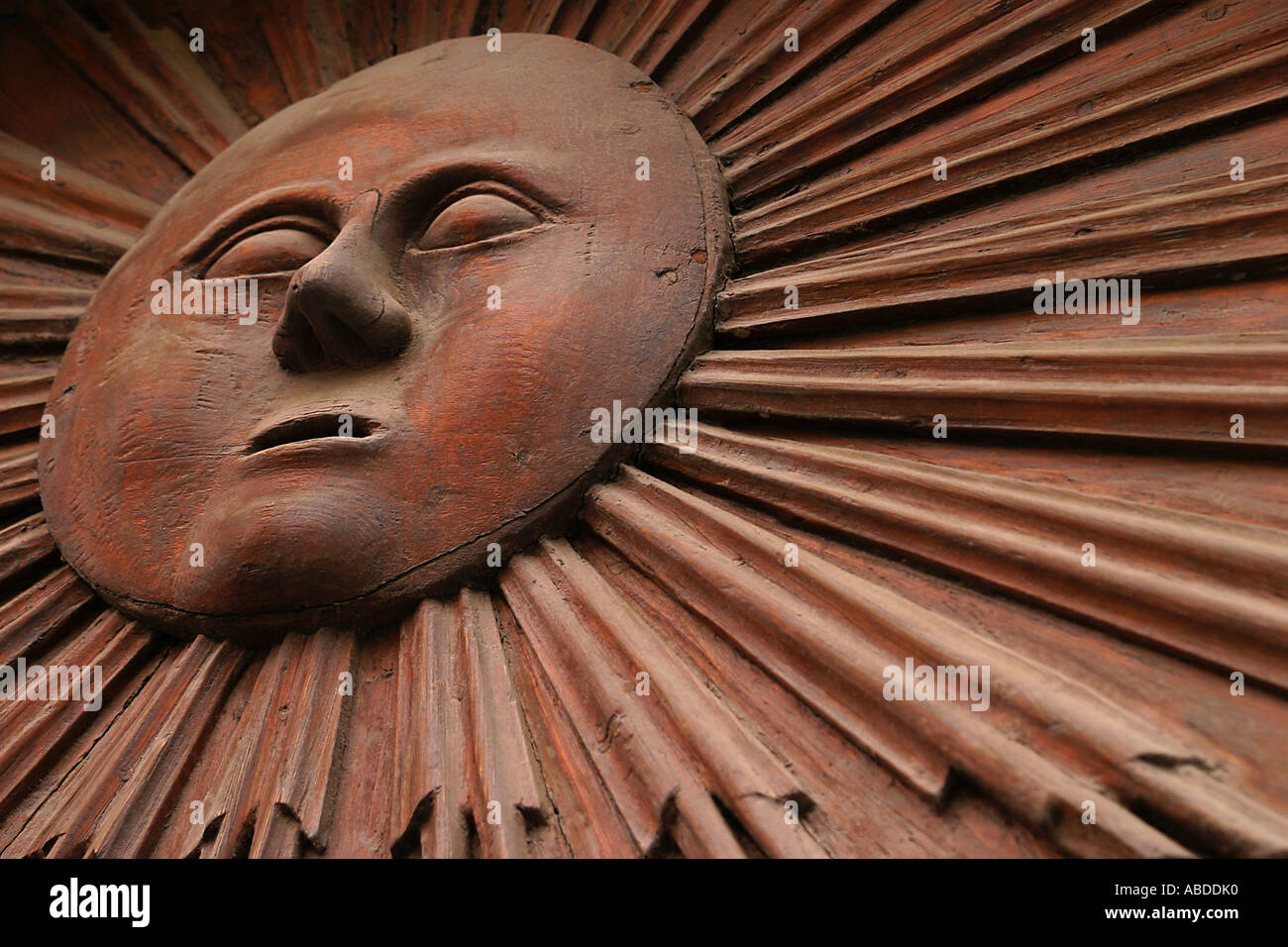 Sun Carved In Wood Stock Photos & Sun Carved In Wood Stock Images - Alamy