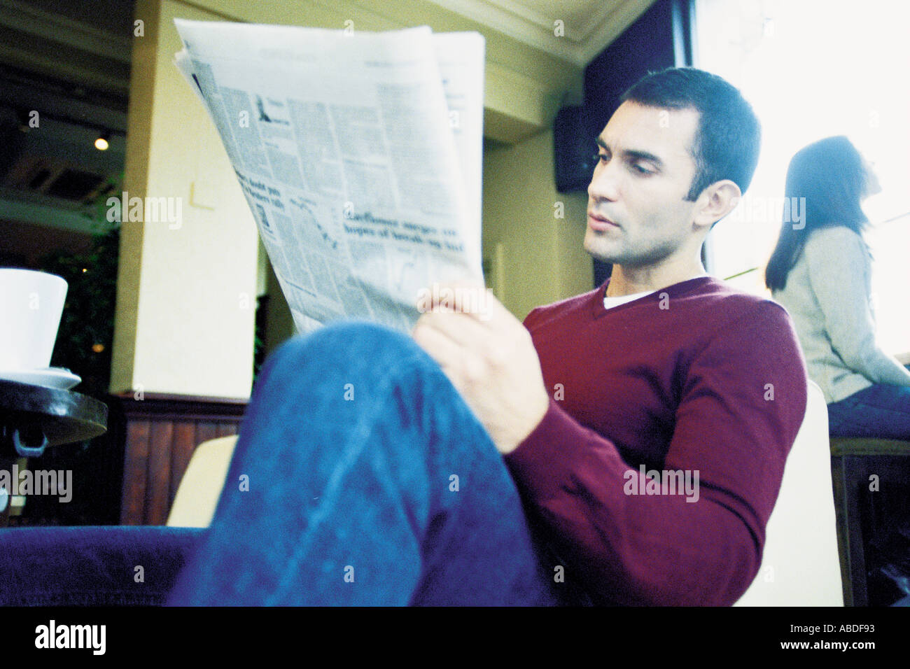 Man reading public newspaper hi-res stock photography and images - Alamy