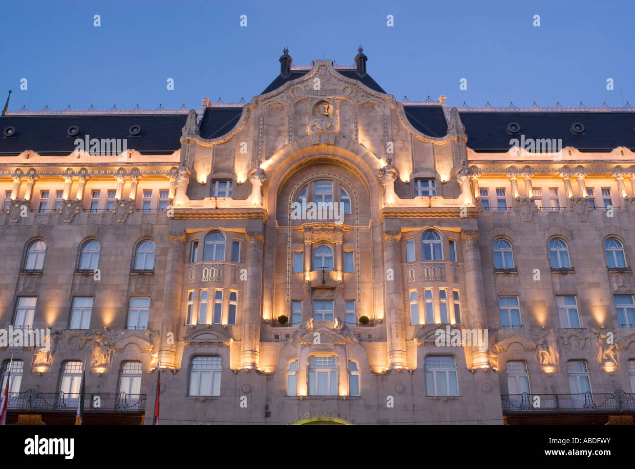 Gresham Palace Palota Four Seasons Hotel Budapest Hungary Stock Photo - Alamy