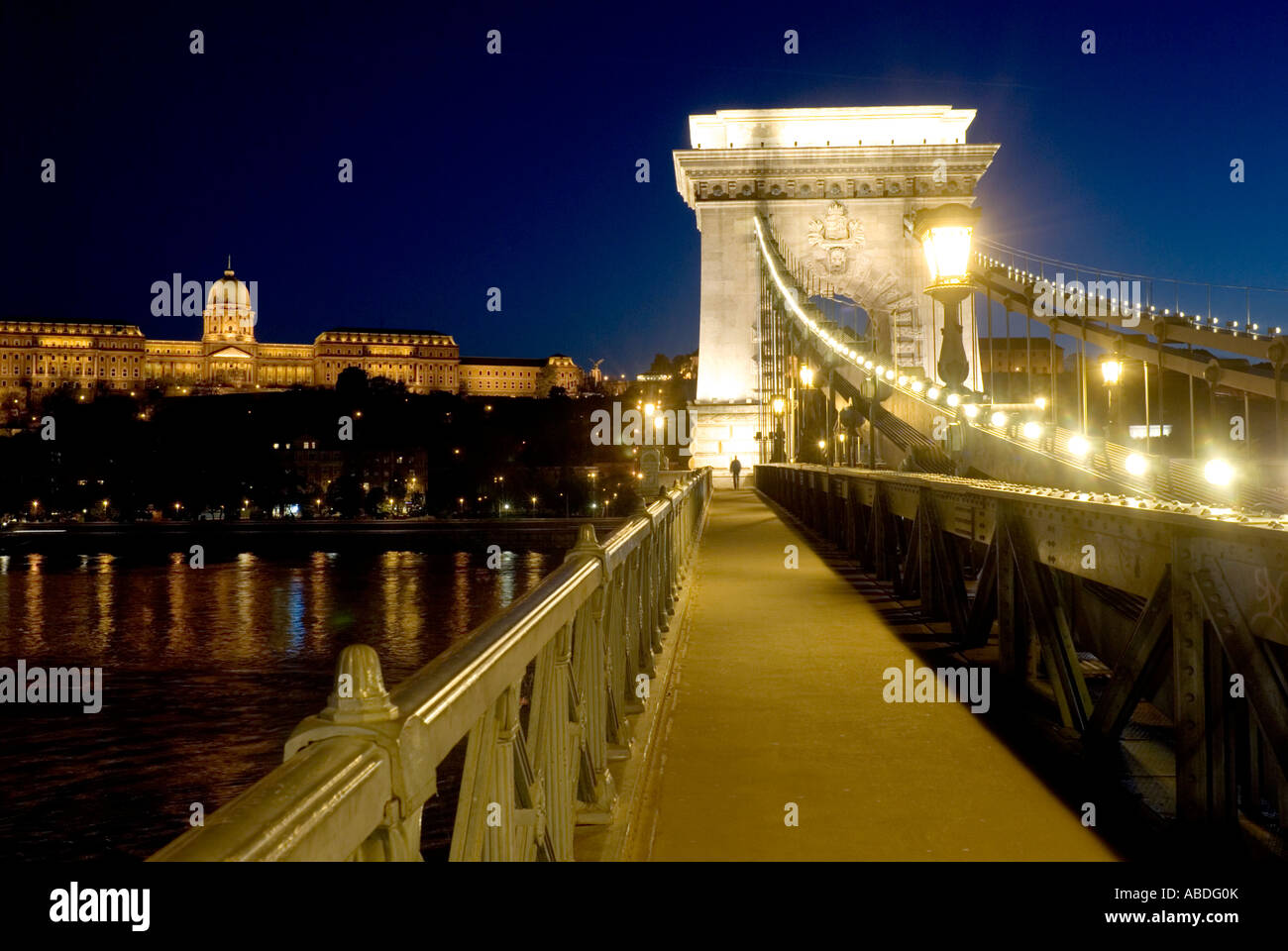 Chain Bridge and Buda Castle Royal Palace at dusk Budapest Hungary ...