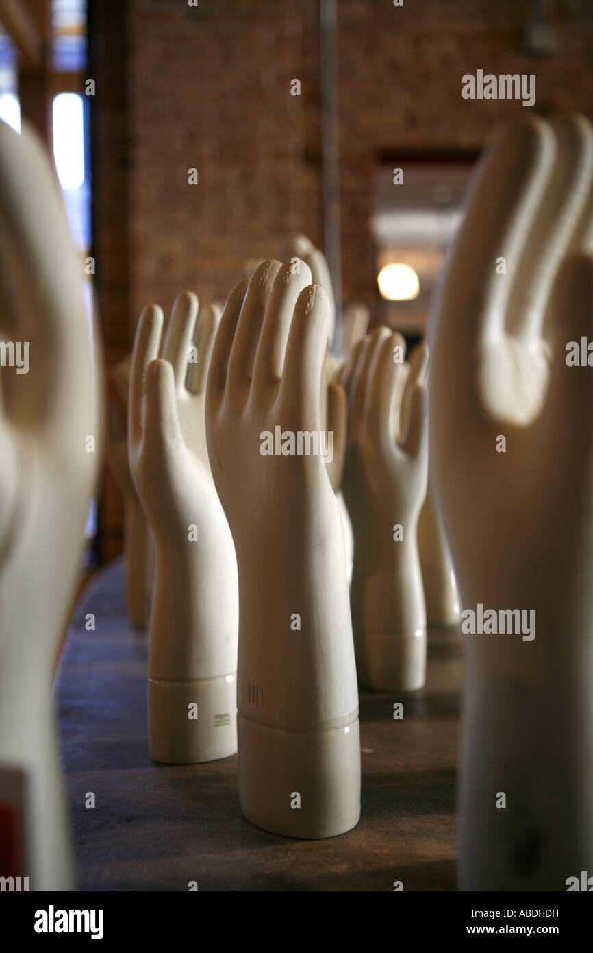 Glove forms hi-res stock photography and images - Alamy