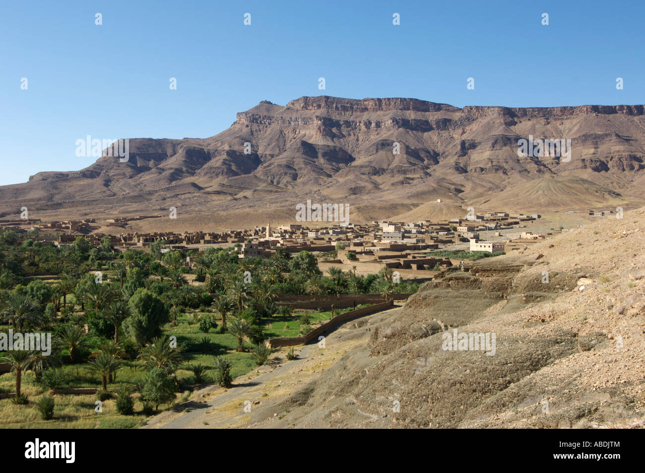 View of Agdz from Tamnougalt Stock Photo - Alamy