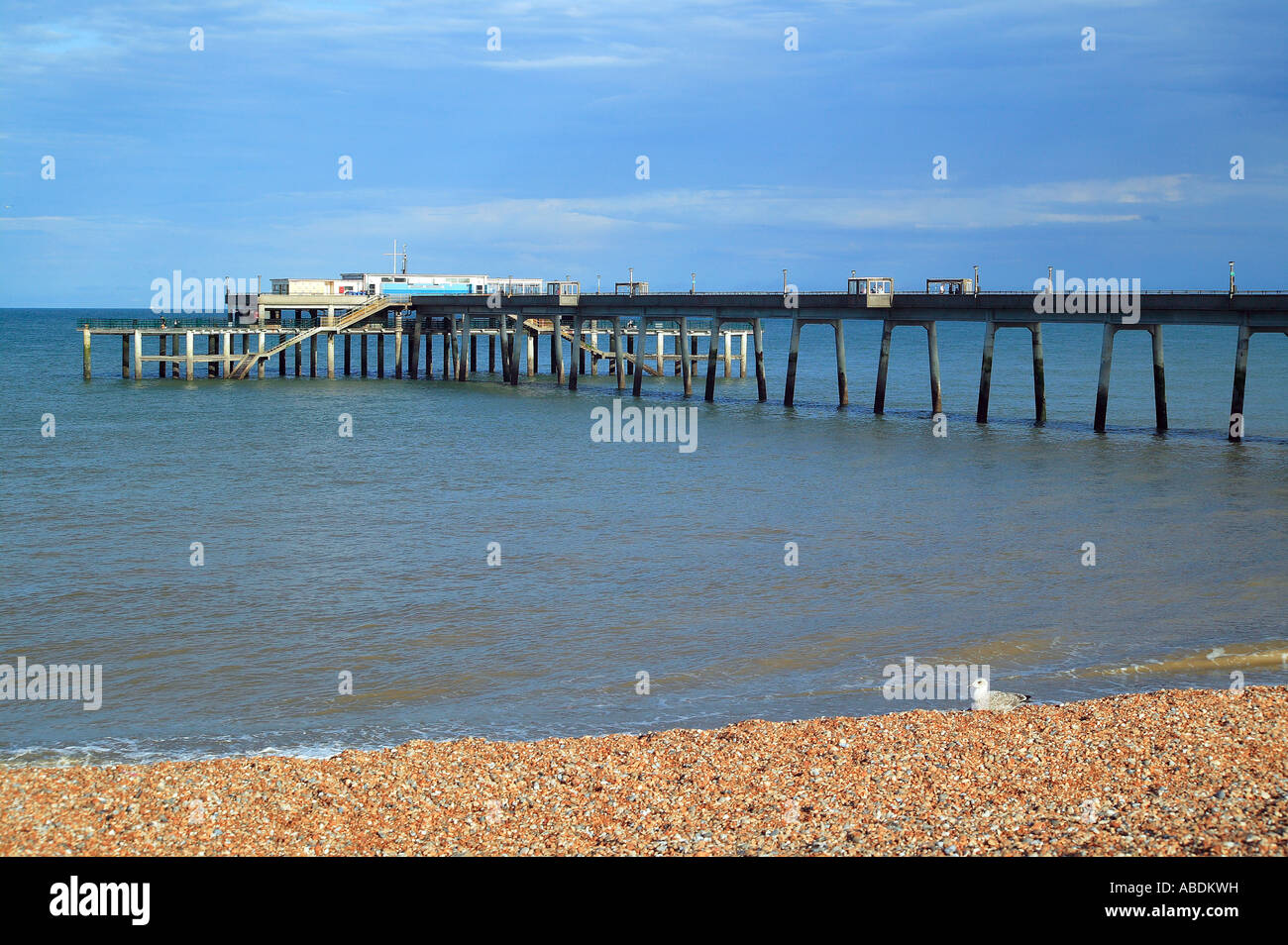 Deal sea hi-res stock photography and images - Alamy