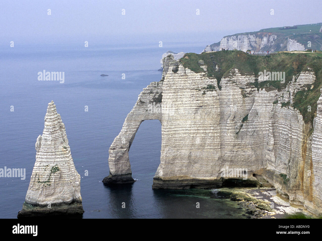 Etretat france tourists hi-res stock photography and images - Alamy