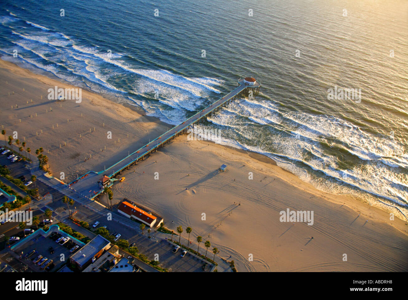 Manhattan beach california aerial hi-res stock photography and images ...