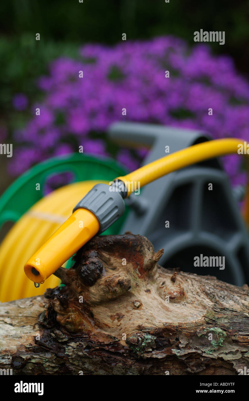 Log water pipe hi-res stock photography and images - Alamy