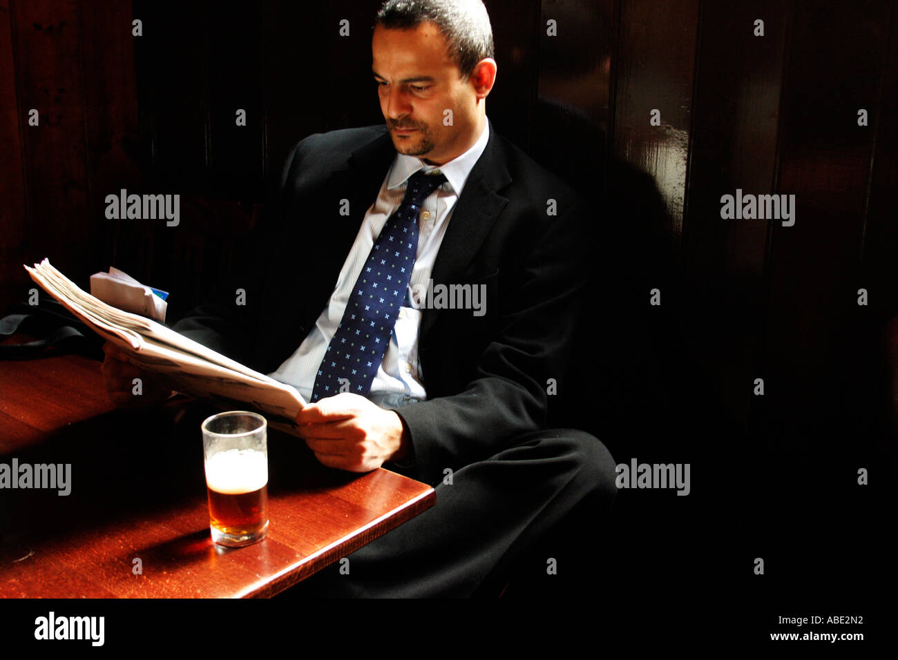 Old man drinking pint beer hi-res stock photography and images - Alamy