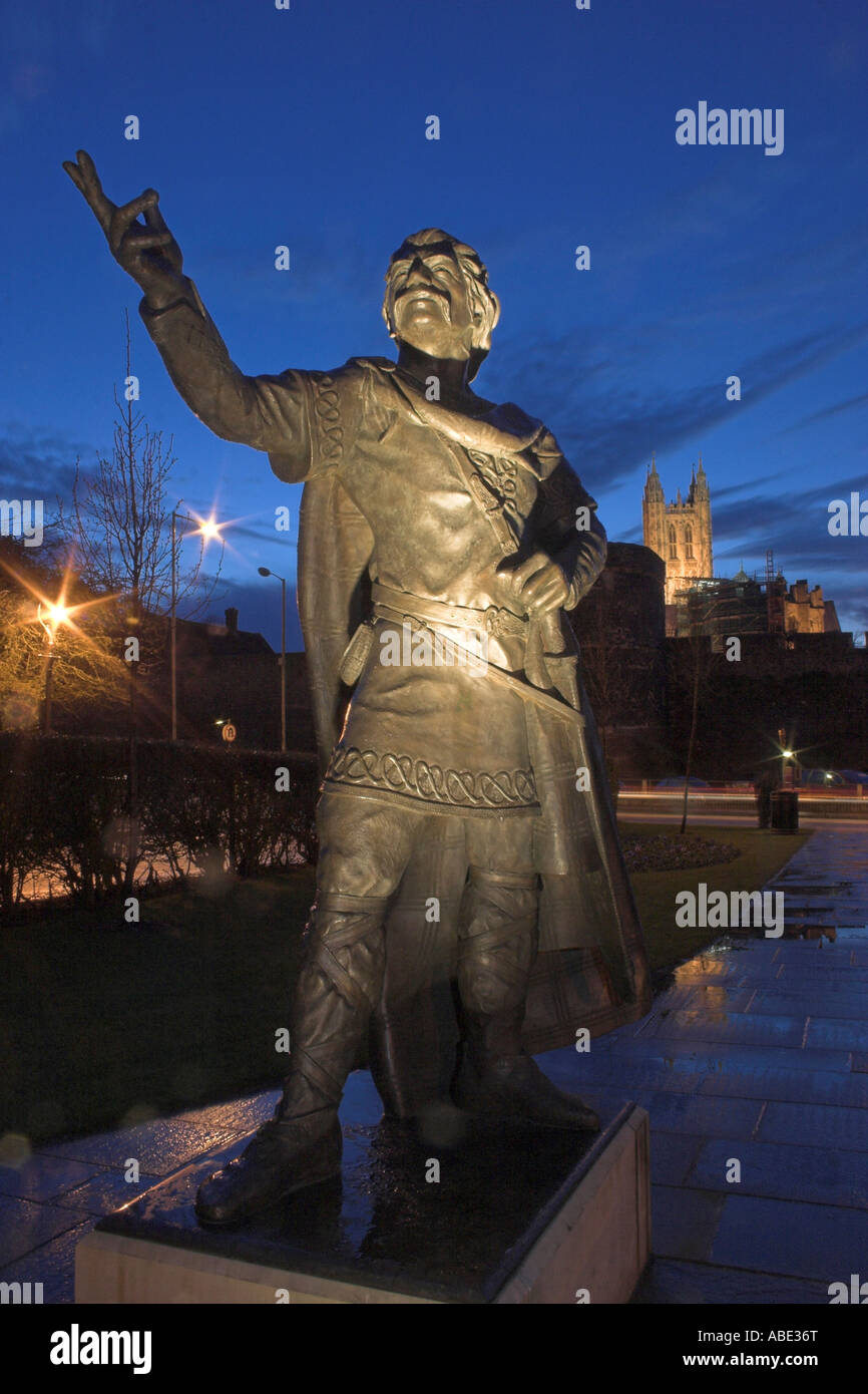 Statue of king ethelbert hi-res stock photography and images - Alamy