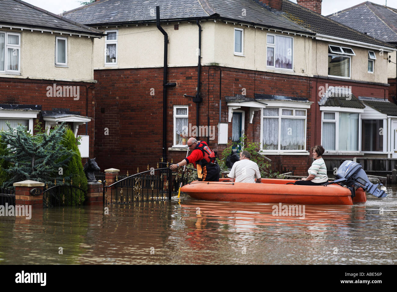 Flooding rescue hi-res stock photography and images - Alamy