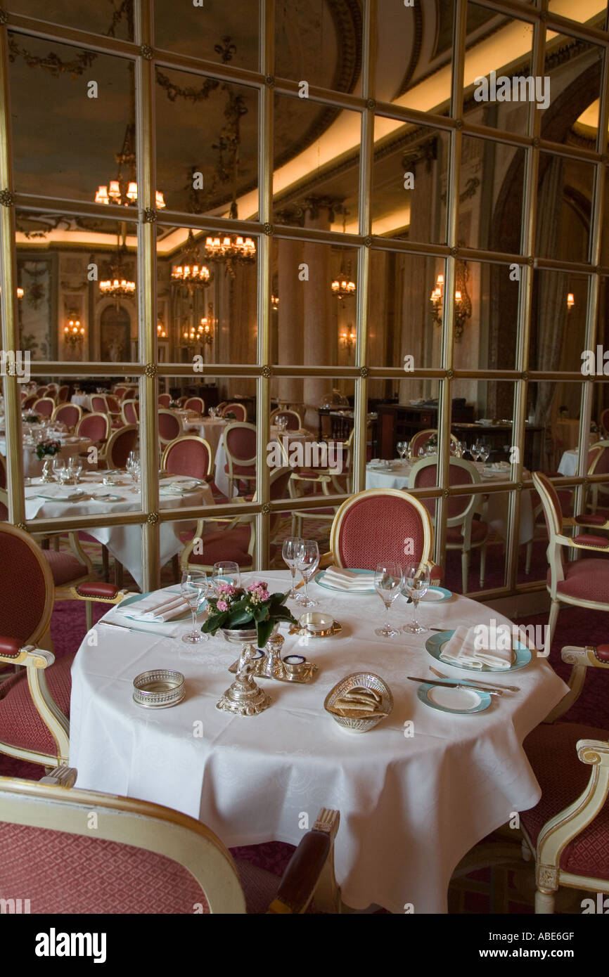 The ritz restaurant hi-res stock photography and images - Alamy