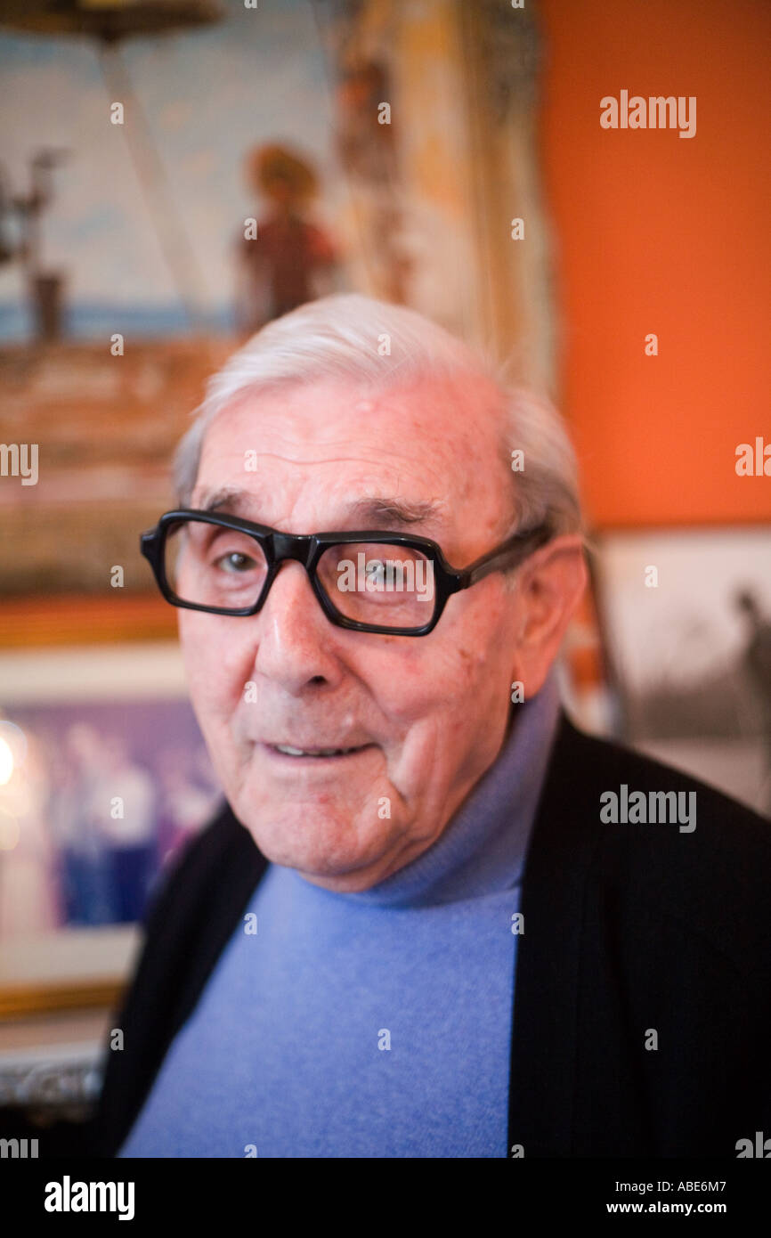 Eric Sykes comedian and writer at his office in London Stock Photo - Alamy