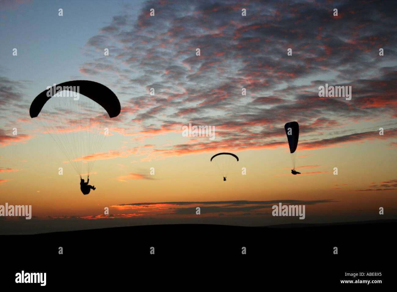 Gliders and sunset hi-res stock photography and images - Alamy
