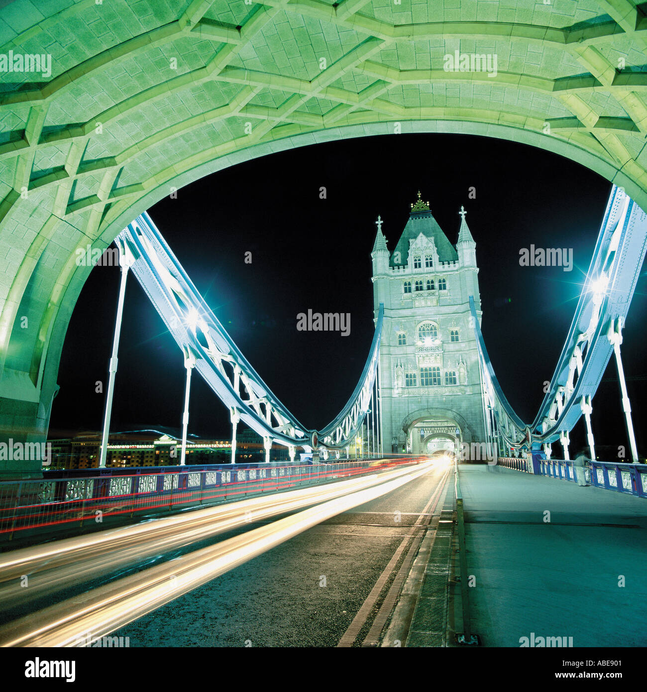 The london bridge hi-res stock photography and images - Alamy