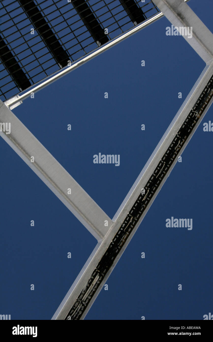 Steel structure support boat ferry hi-res stock photography and images ...