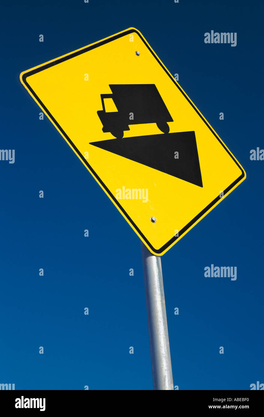 Grade ahead highway traffic sign hi-res stock photography and images ...