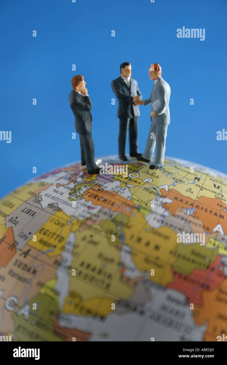 Globalization and internationalization hi-res stock photography and ...
