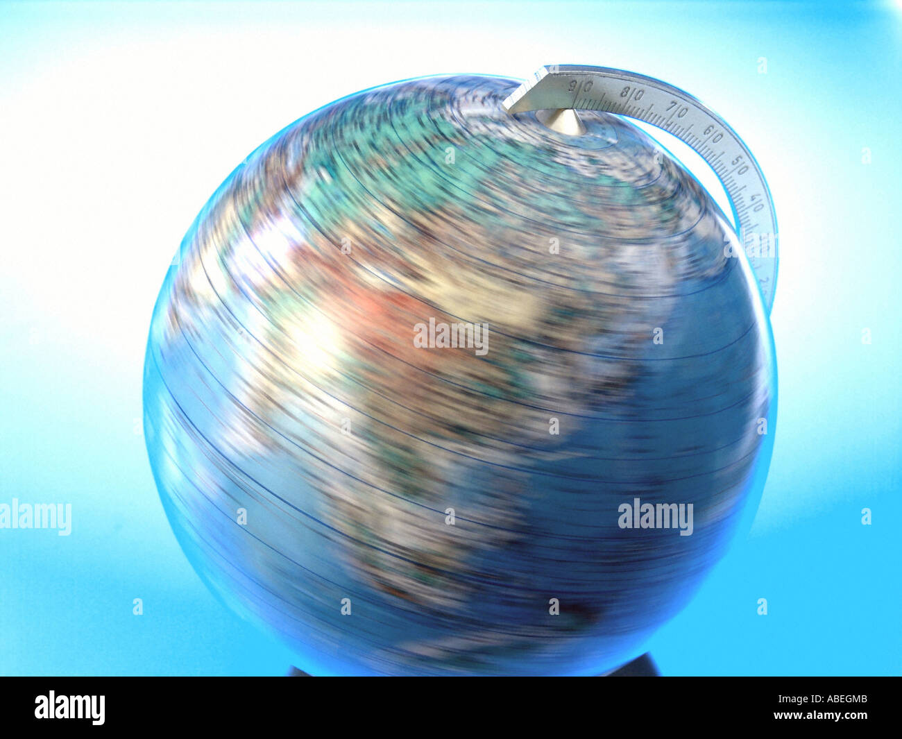 Spinning globe global economy hi-res stock photography and images - Alamy