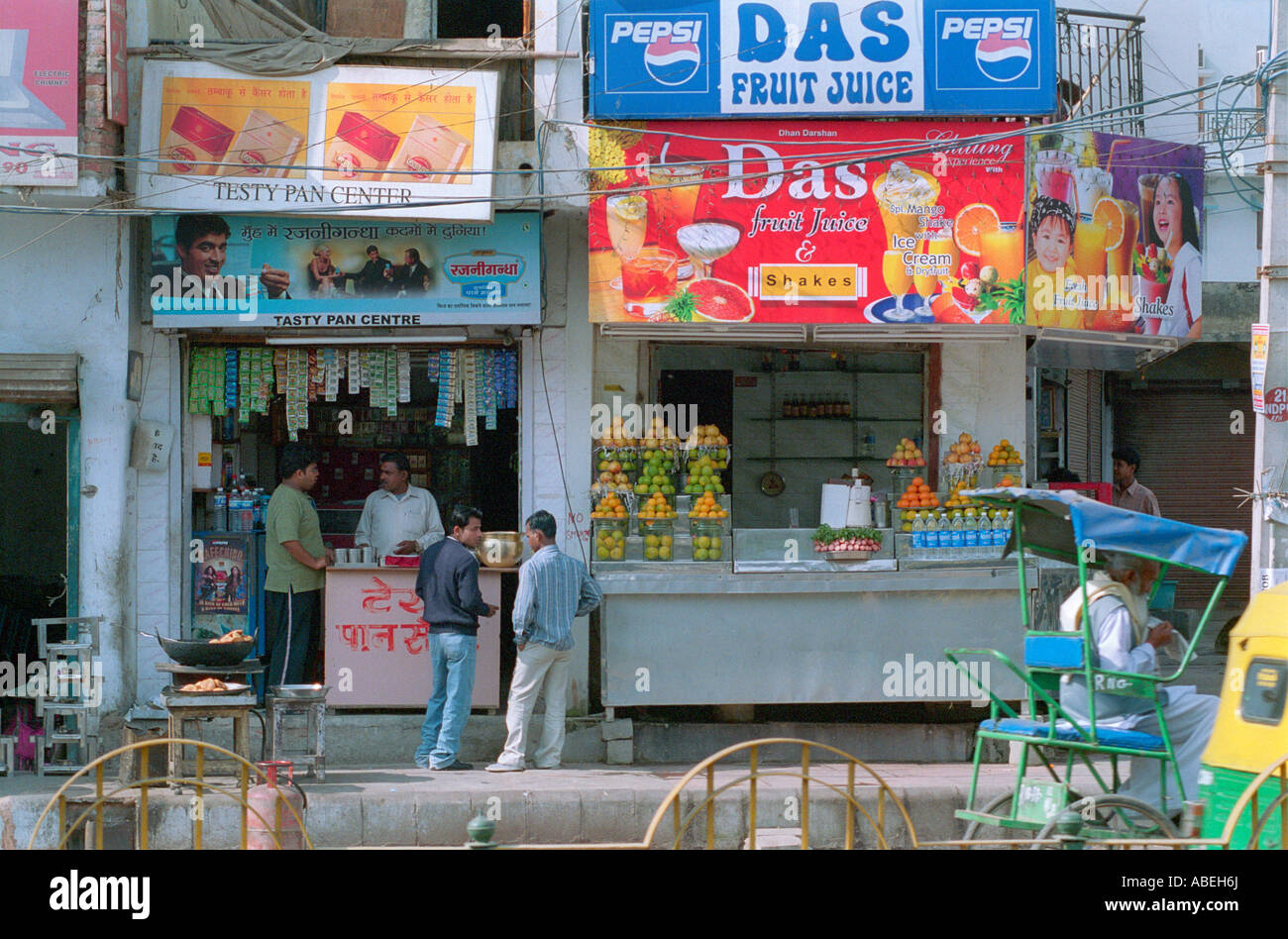 Shop fronts in Delhi, India Stock Photo - Alamy
