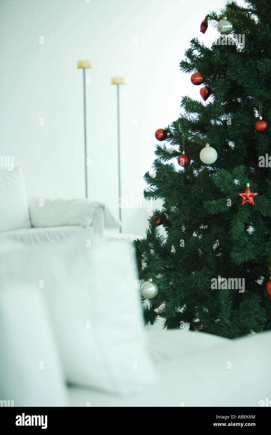 Interiors living rooms christmas trees hi-res stock photography and ...