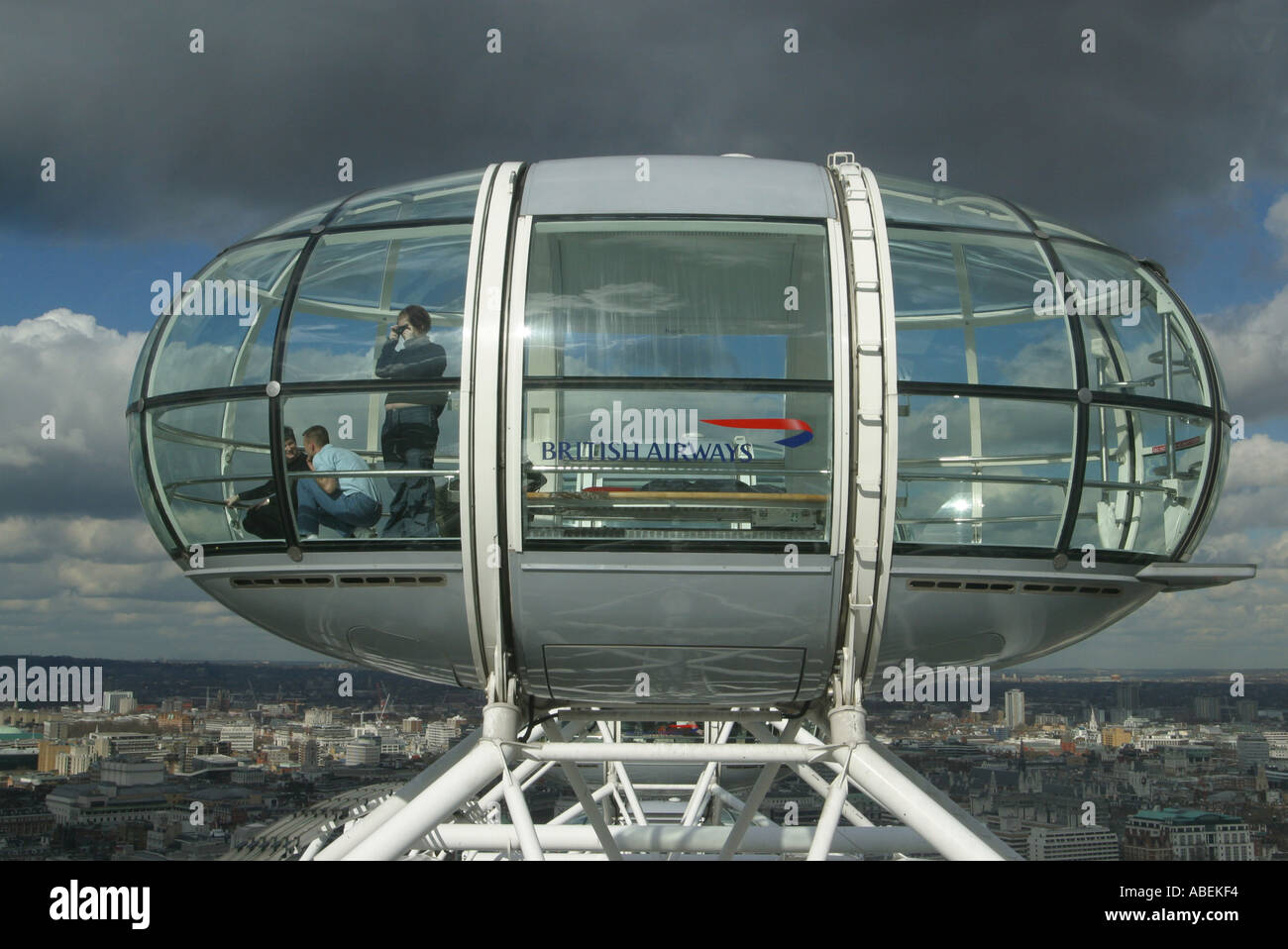 Driving london eye hi-res stock photography and images - Alamy