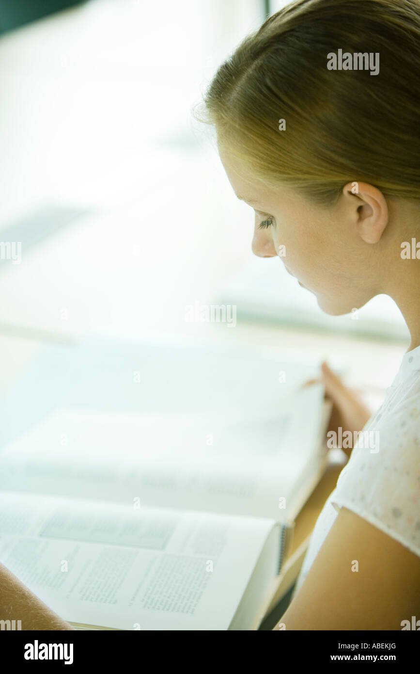 Overhead students college library hi-res stock photography and images ...