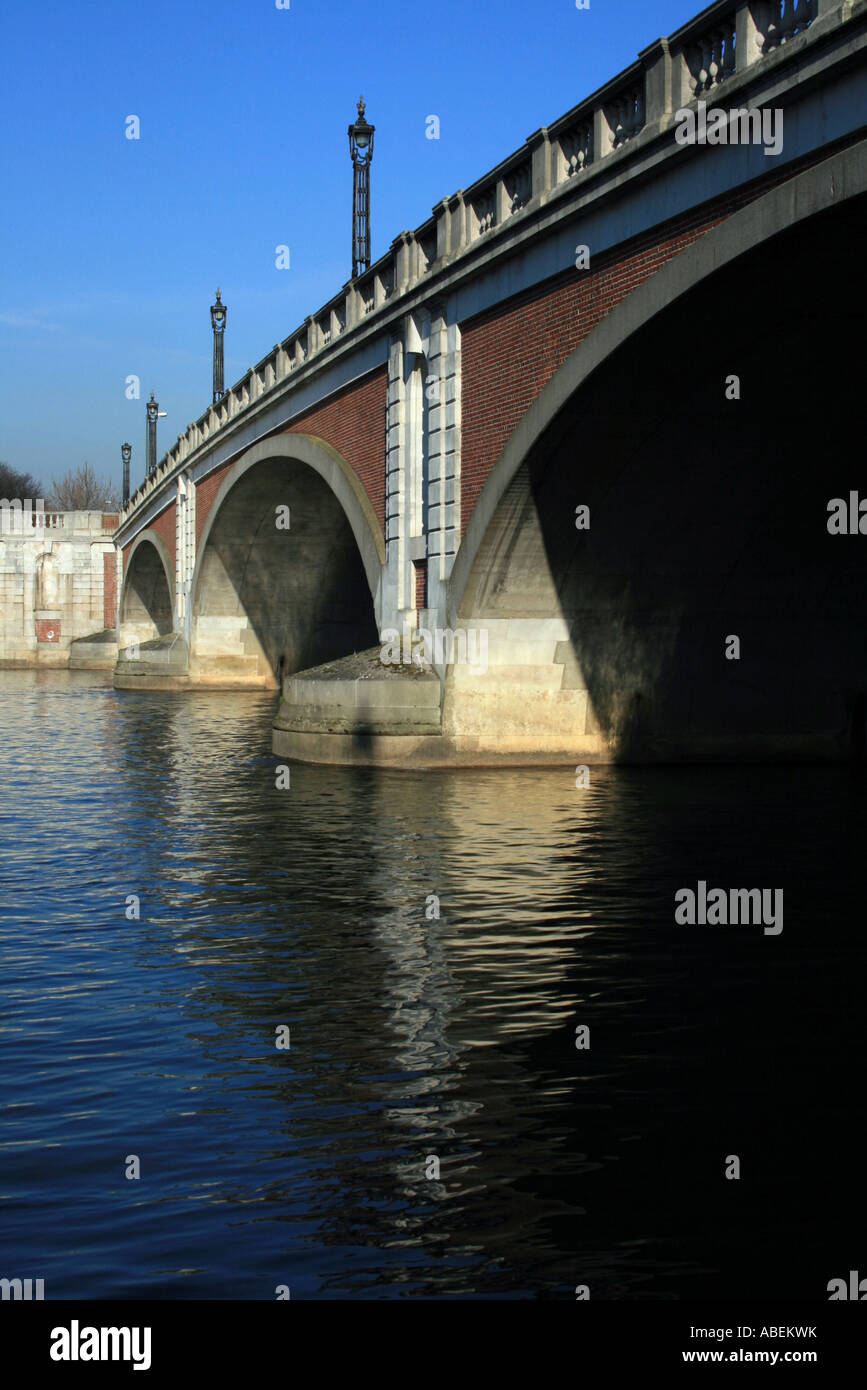 Hampton Court Bridge. Photograph by Kim Craig Stock Photo - Alamy