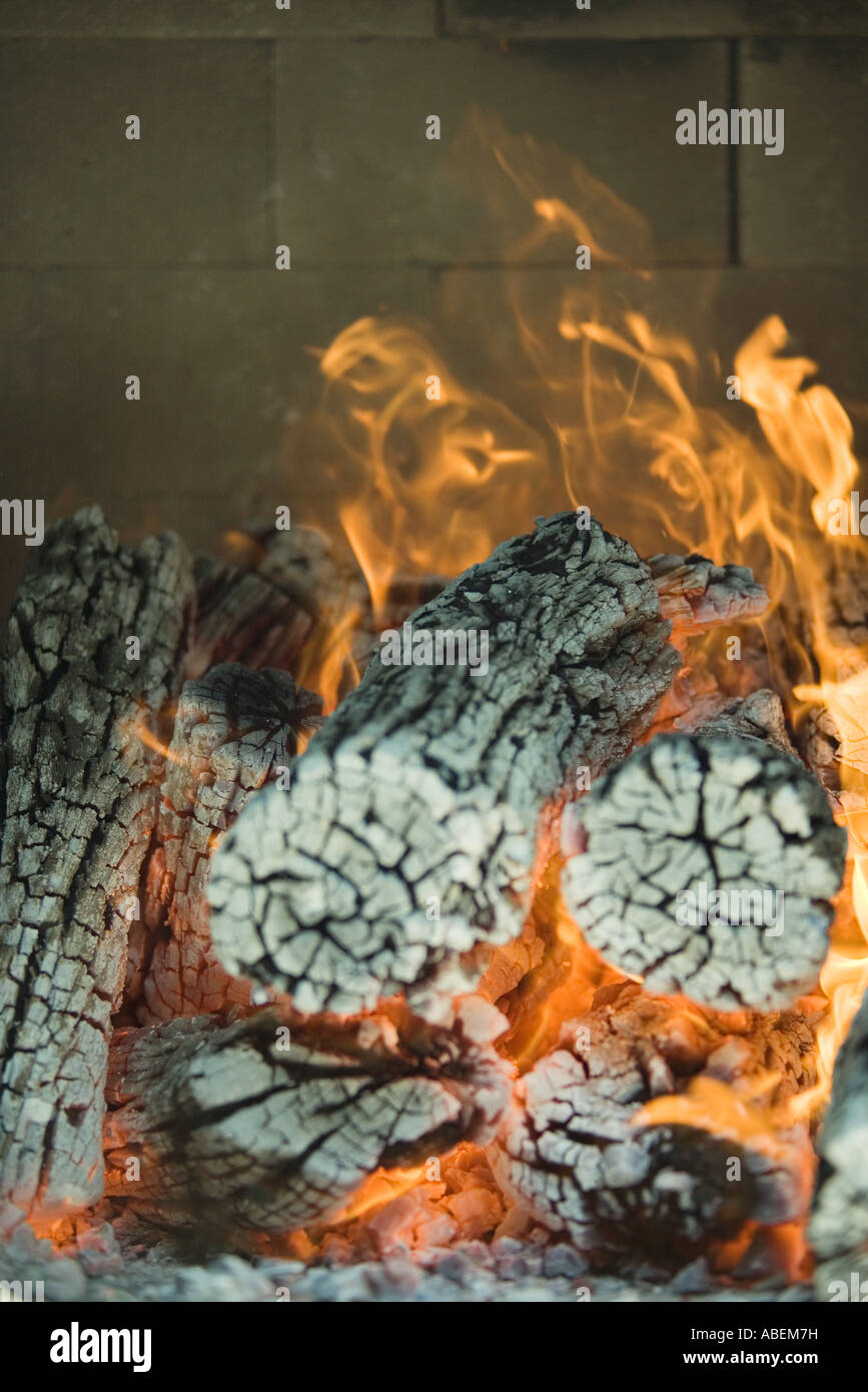 Burning logs in oven hi-res stock photography and images - Alamy