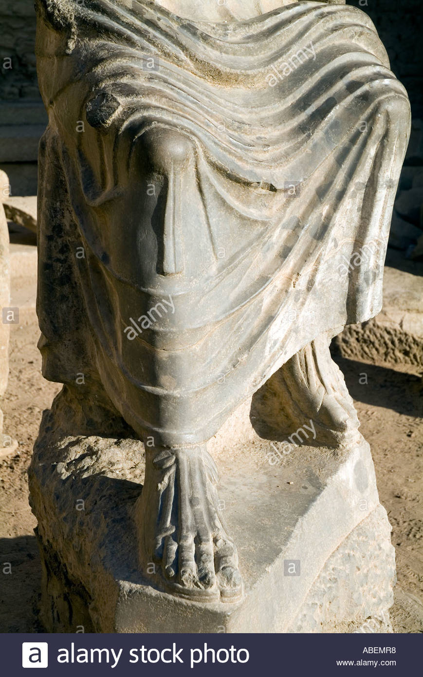 Greek Statue Feet Stock Photos & Greek Statue Feet Stock Images - Alamy