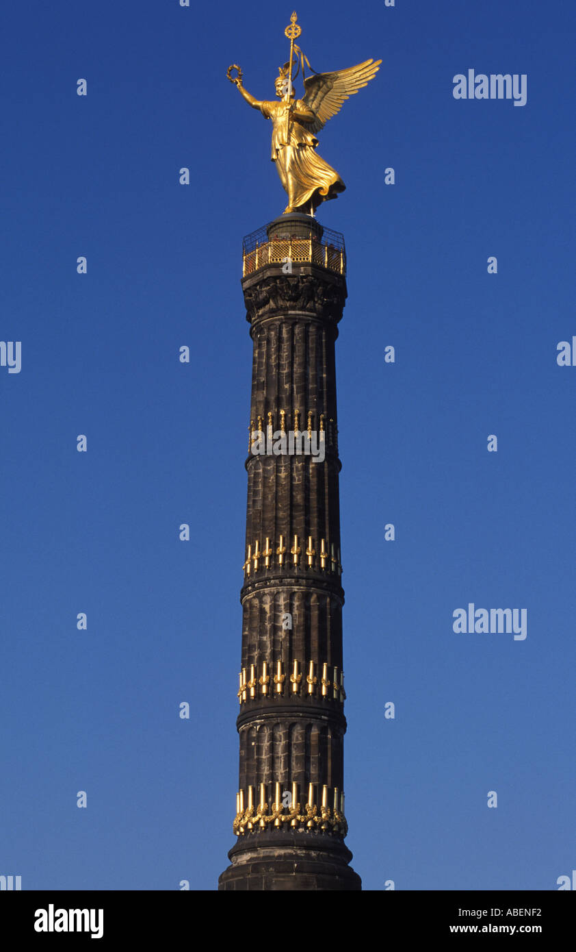 Stern vertikal hi-res stock photography and images - Alamy